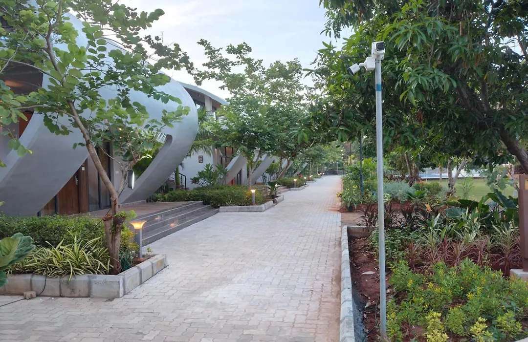 Fortune Beach Resort Ecr, Chennai - Member Itc Hotels' Group: 4 star ...